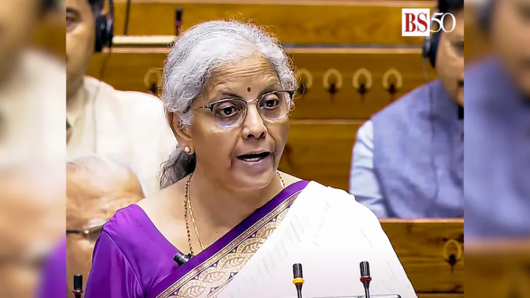 Customs, DRI seize 847 kg of gold worth Rs 544 cr at airports in Q1: FM ...